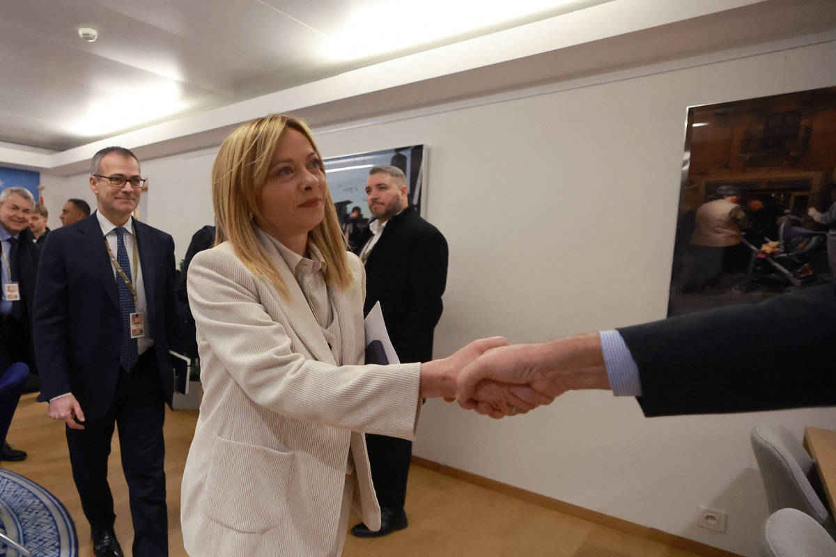 Σύνοδος Κορυφής ΕΕ: Πώς Ντε Βέβερ και Μελόνι «εκτροχίασαν» το σχέδιο ...