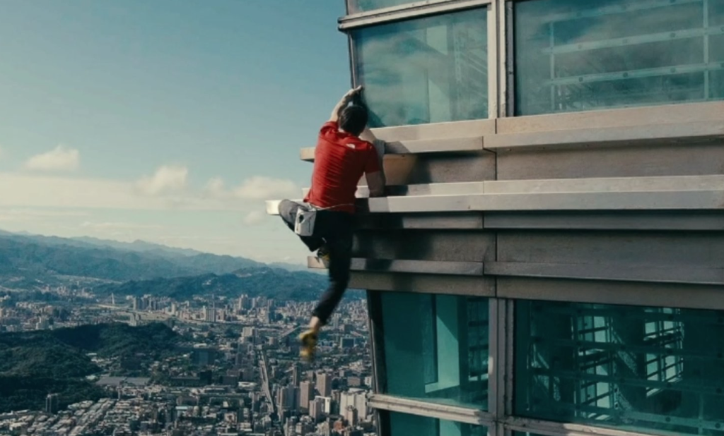 Άλεξ Χόνολντ: Σκαρφάλωσε χωρίς σχοινιά και σε ζωντανή μετάδοση τον ...