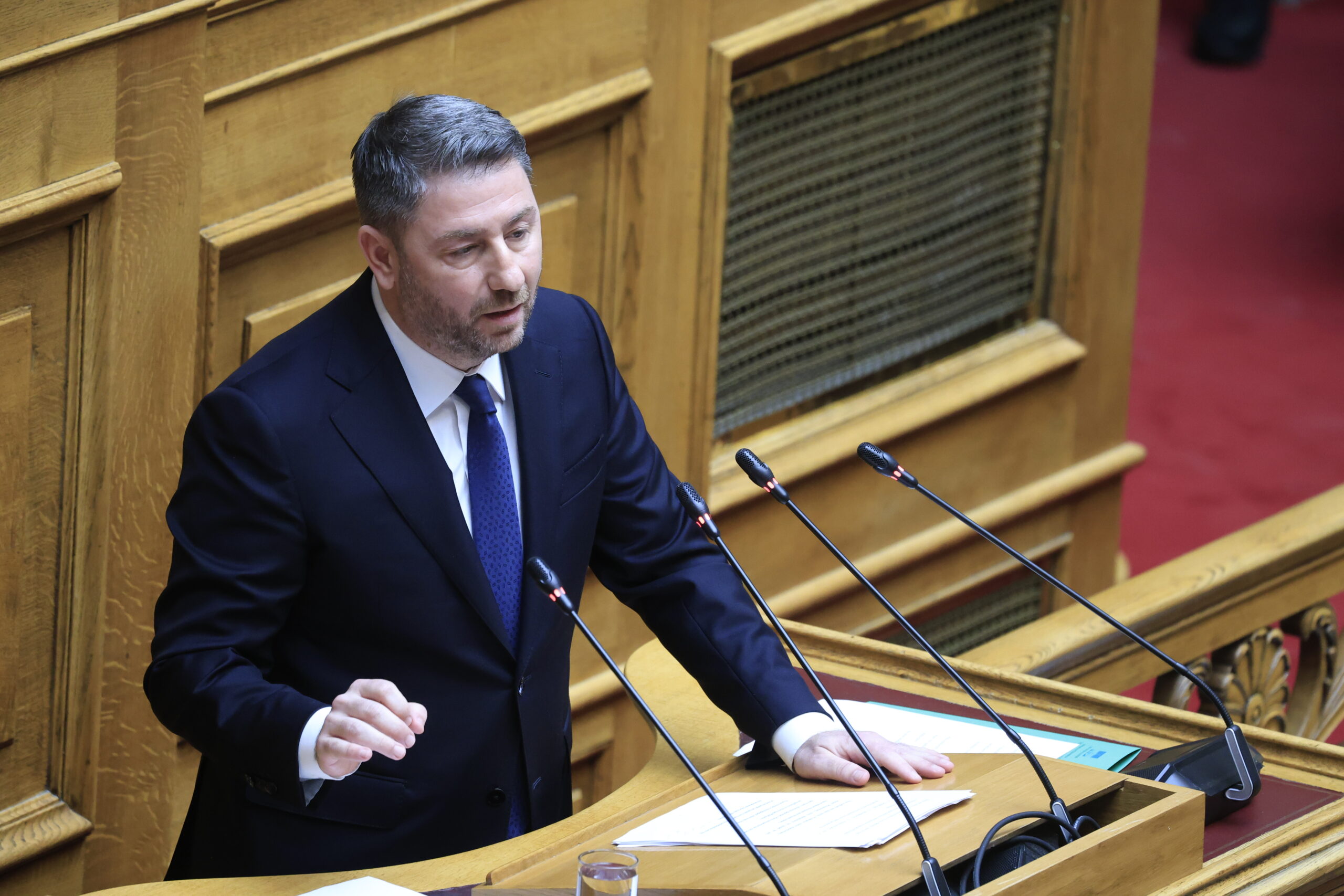 Πανωλεθρίαμβος για Ανδρουλάκη στη Βουλή - Το «Μπράβο, πρόεδρε! Εσκισες ...